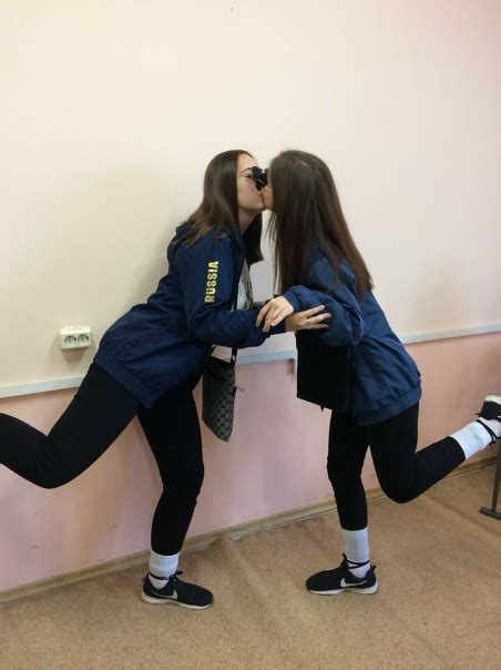 девочки хотят целоваться шаловливые подростки 2025 ВКонтакте