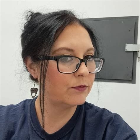 Syndi Scribner Syndiscribnerauthor • Threads Say More