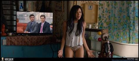 Sexy Latina Aubrey Plaza Joins The Cast Of White Lotus