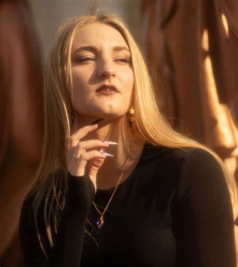 Marmalade 主播：免费直播性爱表演和聊天 Stripchat