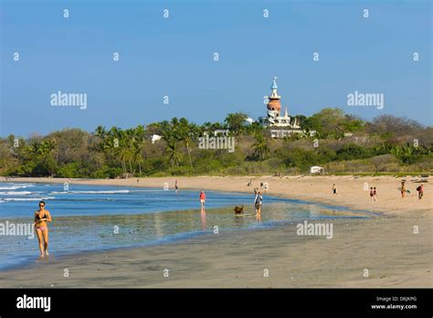 Wanderer Und Nosara Beach Hotel Am Beliebten Playa Guiones Beach