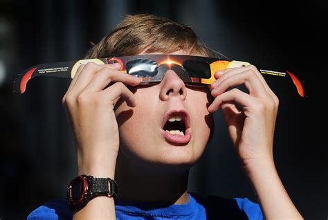 Eclipse 2024 Texas Glasses Genna Felicity