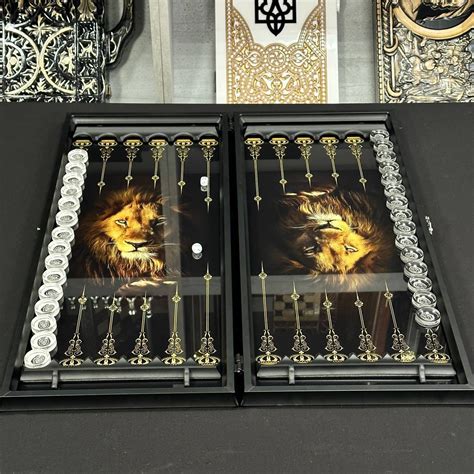 Luxury Glass Backgammon Set Game Board Lion Desigh Backgammon Board