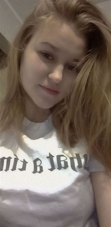 Jeannie Love Live Cams Skype Teams Discord Telegram