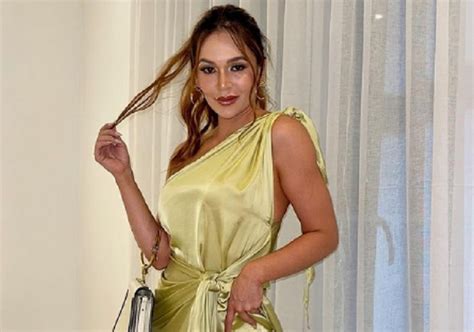 丽娜·特耶罗（lina Tejeiro）对她是否怀孕的问题的回答：“靠圣灵的工作和恩典？” Infobae