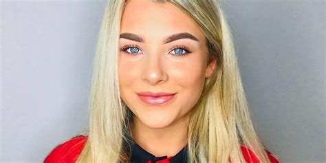 Voetbalster Die Door Snapchat Video Ontslagen Werd Maakt Carrièreswitch