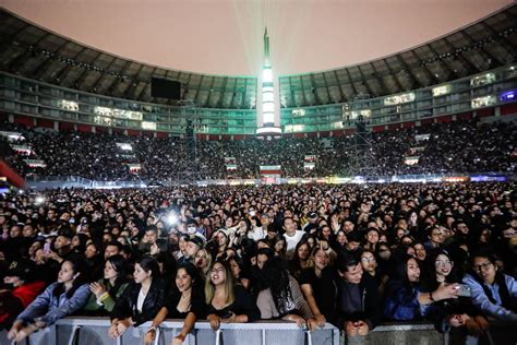 Videos Fotos Y Los Mejores Momentos Del Primer Concierto De Daddy Yankee En Per Infobae