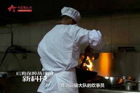全方位揭秘移动厨房 领略新型炊事车的魔法 凤凰网视频 凤凰网