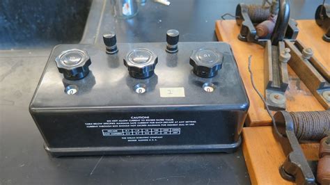 Vintage Dc Electric Motors And Variable Resistor Rm 121