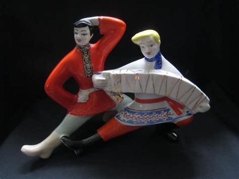 Порцелянова статуетка танцюриста пара зхк повний — ціна 399 грн у каталозі Статуетки Купити