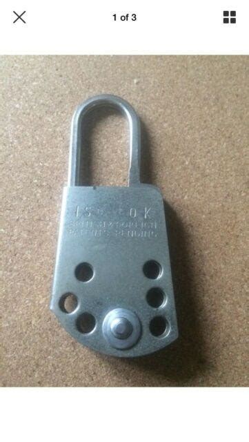 How Do Bob And Alice And Carol Add Their Encryption Keys To Data By