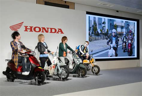 合い言葉は「あそびつくせ！」 ホンダが二輪車の新テレビcmを放送開始 ウェブ電通報