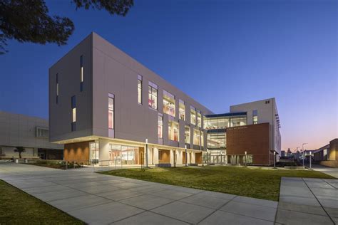 Science And Engineering Building Rfd Research Facilities Design