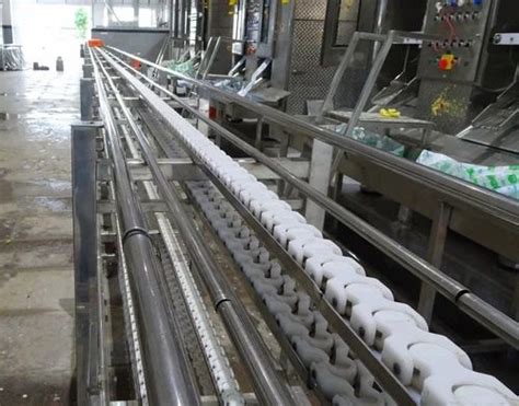Chain Crate Conveyor System Capacity 20kgfeet At ₹ 50000piece In