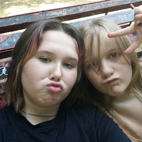 Dist Girl🎀 Youtube