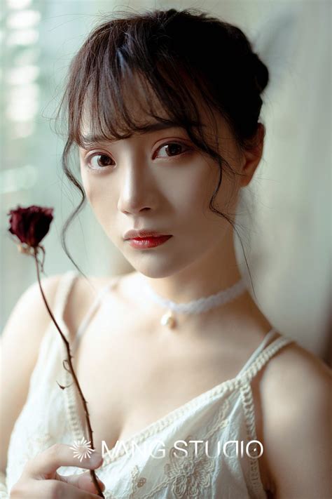 正经写真。 📷： Yemangdemo 抄送： Fengsiyuan Tbzt3623 305051993g Wqganenshi1 Wqganenshi 深圳约拍 深圳 私房