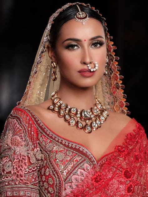 Winter Wedding Makeup Look To Save For Your Upcoming Wedding Bridal