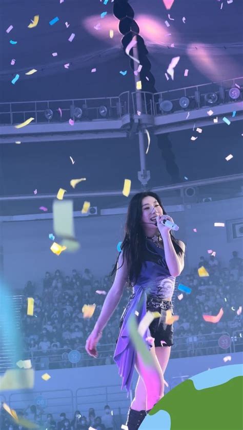 Pin Oleh Kate Di Itzy Selebriti Orang Pria