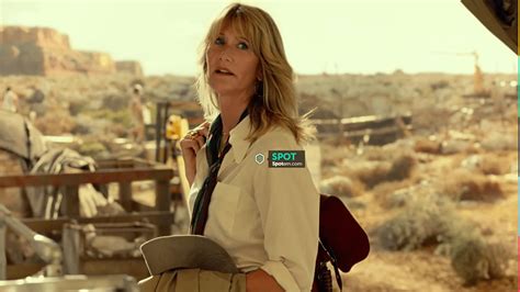 Chemise Blanche Portée Par Ellie Sattler Laura Dern Dans Les Tenues