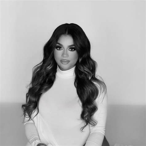 Payton Holmes Paytonalana • Threads Say More