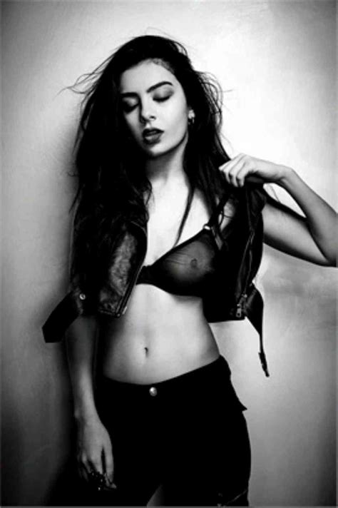 Charli Xcx Nude Pictures Rating