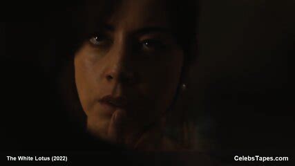Sabrina Impacciatore Nude Butt Aubrey Plaza Is Hot And Has Sex