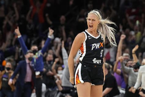 Cunningham Re Signs With Mercury “i Absolutely Love Phoenix ”