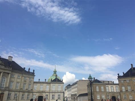 Download Amalienborg Palaces Lovely Buildings Wallpaper