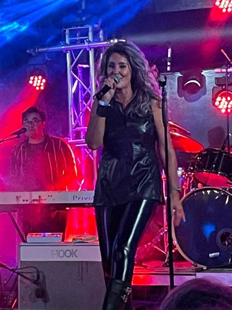 Beth Harder Boeken Beth Harder Inhuren