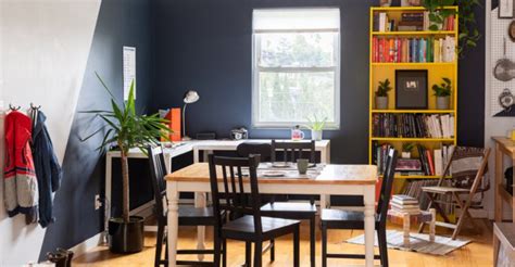 17 Home Design Flaws That Make Decluttering Impossible According To Designers