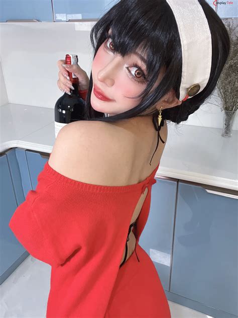 Umeko J Cosplay Yor Forger Original Outfit Spy X Family Photos And Gifs Cosplaytele