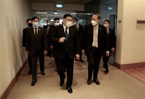 Ерөнхий сайд Л Оюун Эрдэнийн Бүгд Найрамдах Сингапур Улсад хийх албан ёсны айлчлал эхэлж байна