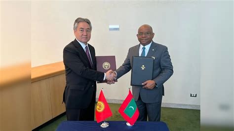 Кыргызстан и Мальдивы подписали соглашение о взаимном освобождении от визовых требований