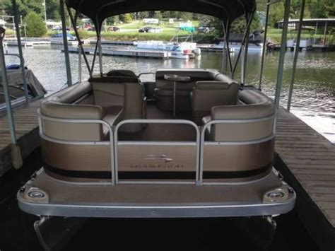 Bennington 20sl For Sale In Knoxville Tennessee United States