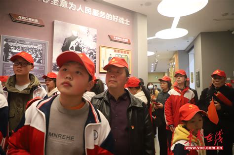 新化县芙蓉学校组织师生参观雷锋纪念馆华声社区频道华声在线