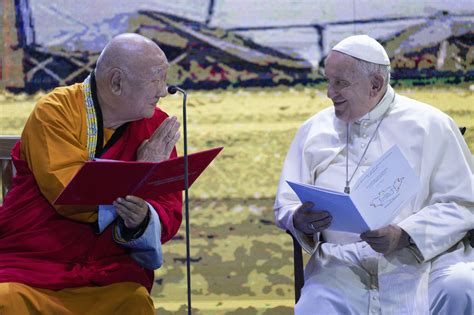 Кардинал Жиоржио Маренго Буддын шашин Христийн шашин хоорондын 7 дахь удаагийн чуулга уулзалтанд