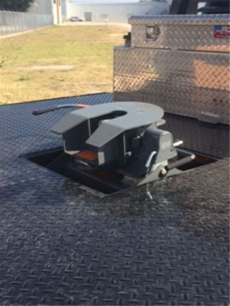Fifth Wheel Hitch For Flatbed At Alyssa Coode Blog