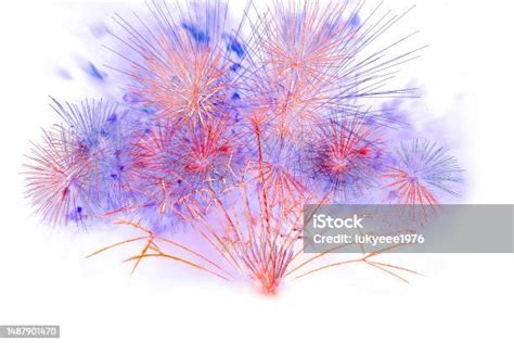 축하를위한 아름다운 다채로운 불꽃 놀이 세트 새해 복 많이 받으세요 그리고 검은 배경에 메리 크리스마스와 불꽃 놀이 12월 31일에 대한 스톡 사진 및 기타 이미지 Istock