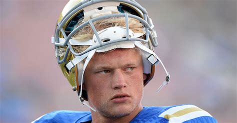 Former Pac 12 Qb Joins Sec Program As Graduate Assistant Fanbuzz