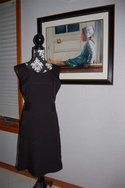 Black Amish Bib Apron Of The Lancaster Pennsylvania Style Made For Me