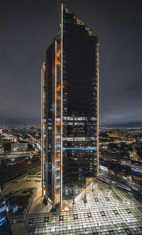Torre Atrio Proyectos Bienal Iberoamericana De Iluminación