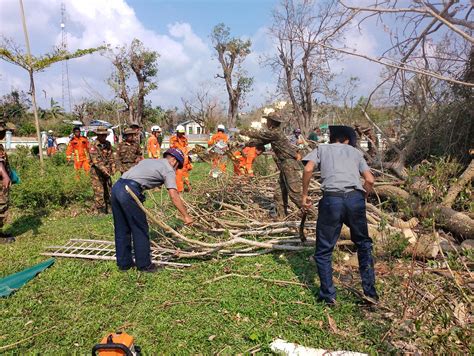 ပုဏ္ဏားကျွန်းမြို့၌ မုန်တိုင်းဒဏ်ကြောင့် ပြန်လည်ထူထောင်ရေးကိစ္စများ ဆောင်ရွက်ရန် ရောက်ရှိနေသော