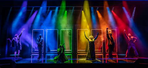 A Strange Loop Tickets London Todaytix