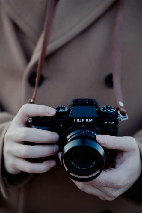 Dslr Ilce 7 M3 가벼운 균형 갈색 코트 거울이없는 겨울 코트 고급 사진 구성 그립 디지털 사진 렌즈 보케 사진 장비 사진작가 사진작가