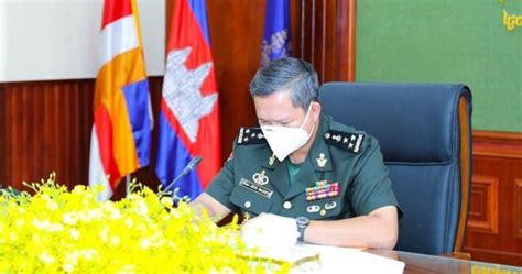 ឯកឧត្តមឧត្តមសេនីយ៍ឯក ហ៊ុន ម៉ាណែត ផ្តាំផ្ញើនូវភារកិច្ច ៣ សម្រាប់នាយស្ថាប័ន មេបញ្ជាការ