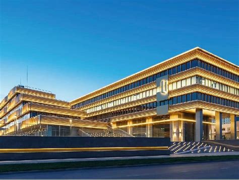 «БЦ «Урбан в Казани остекленный продукцией Stis и Pilkington получил сертификат