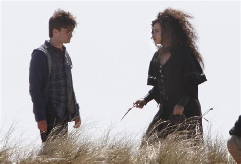 Hermione Being Bellatrix On The Set Bellatrix And Hermione Photo Fanpop