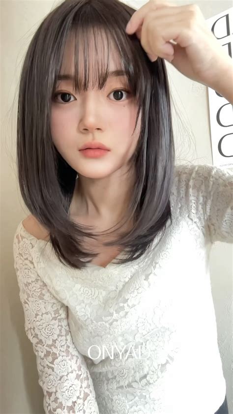 성수동 미용실 온야드 조미혜 중단발 윈드펌 미디움펌 보더펌 Layered Perm 하늘하늘 자연스러운 볼륨감 중단발레이어드펌 얼굴톤이 생기있어 보이는 초코브라운