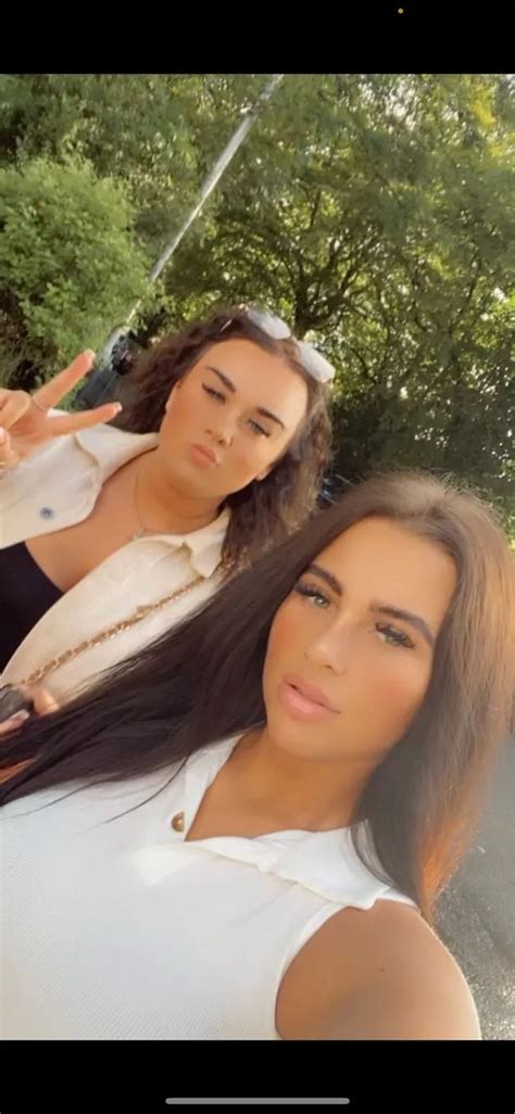 Sacrificed Herself For England The Football Fan Who Became A Euro 2020 Sensation After