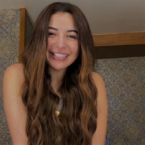 الرهاب الاجتماعي بيخاف من سعاد😂 Batool Elhadad بتول الحداد